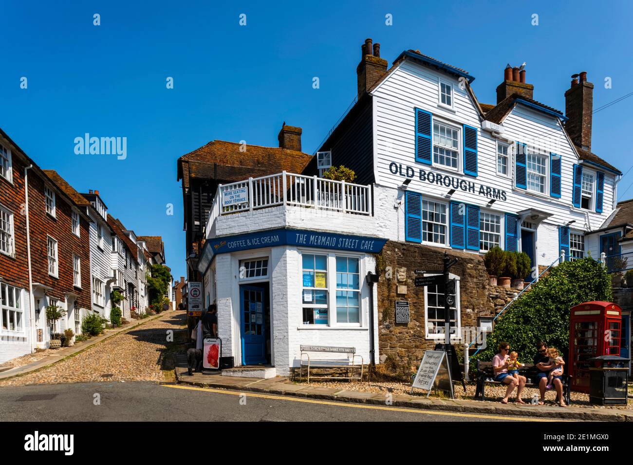 Rye mermaid street hi-res stock photography and images - Alamy
