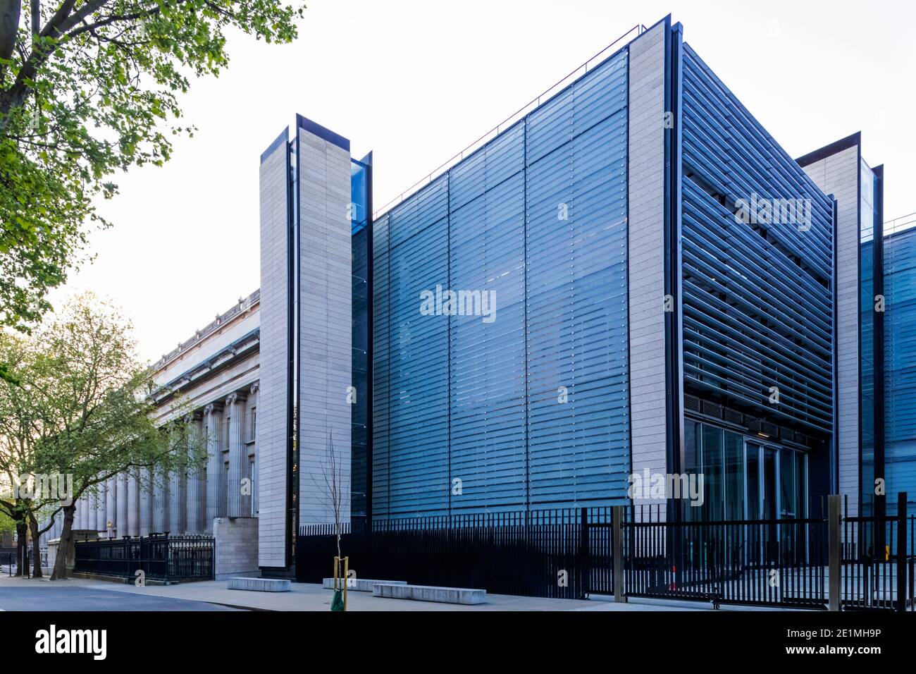Montague place hi-res stock photography and images - Alamy