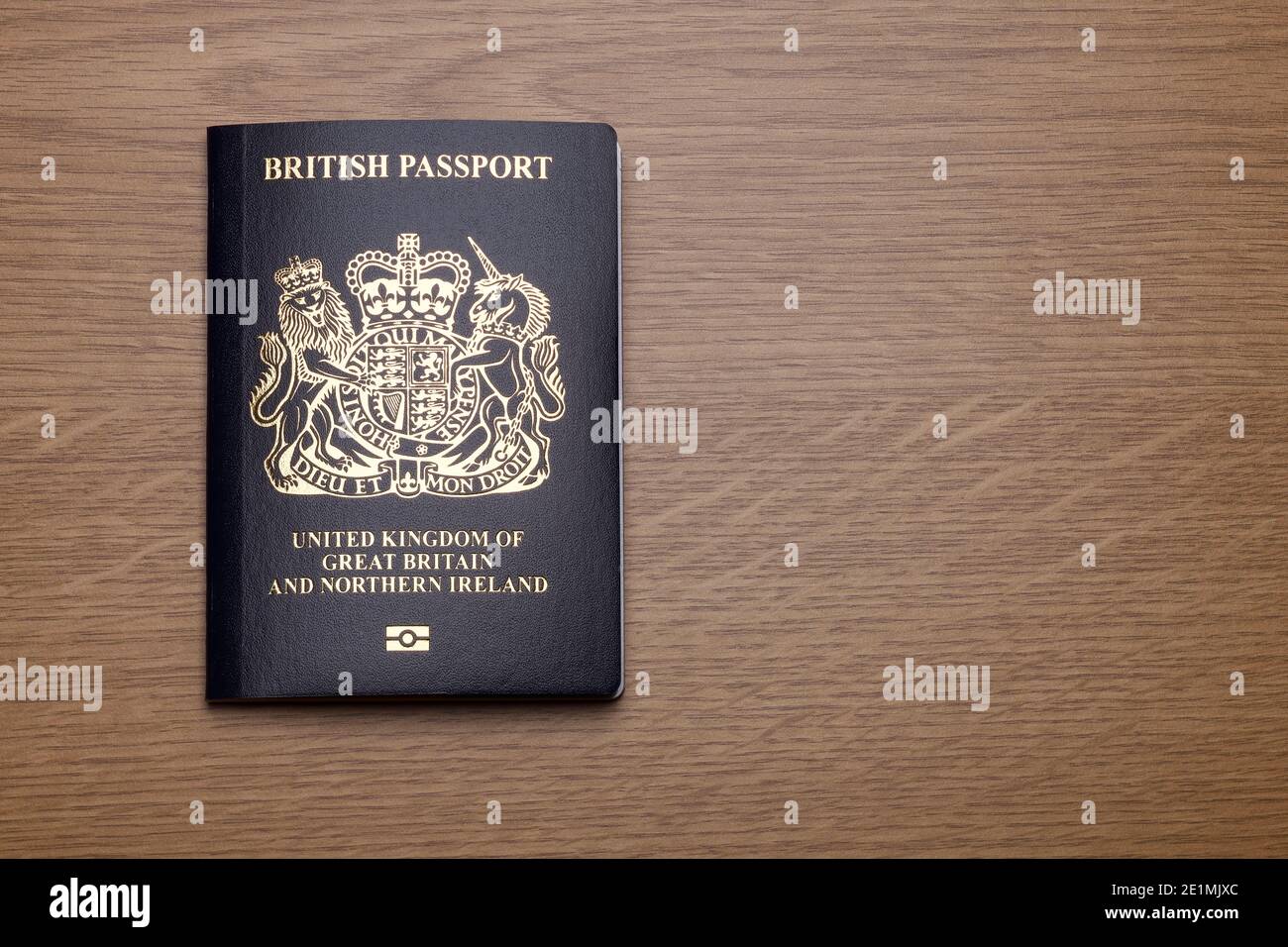 Dark blue passport hi-res stock photography and images - Alamy