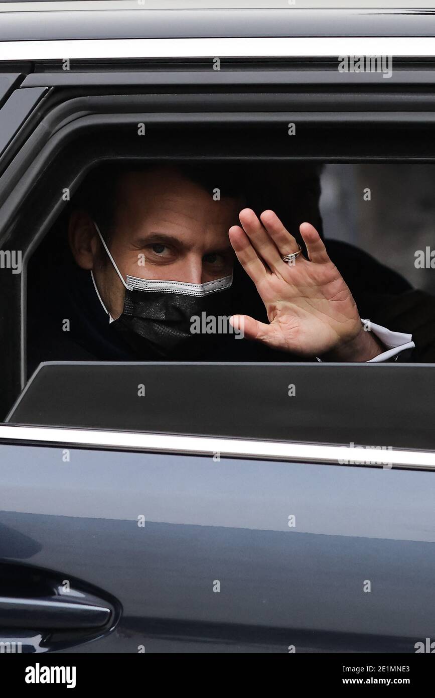 Jarnac, France. 8th Jan 2021. French President Emmanuel Macron arrives ...