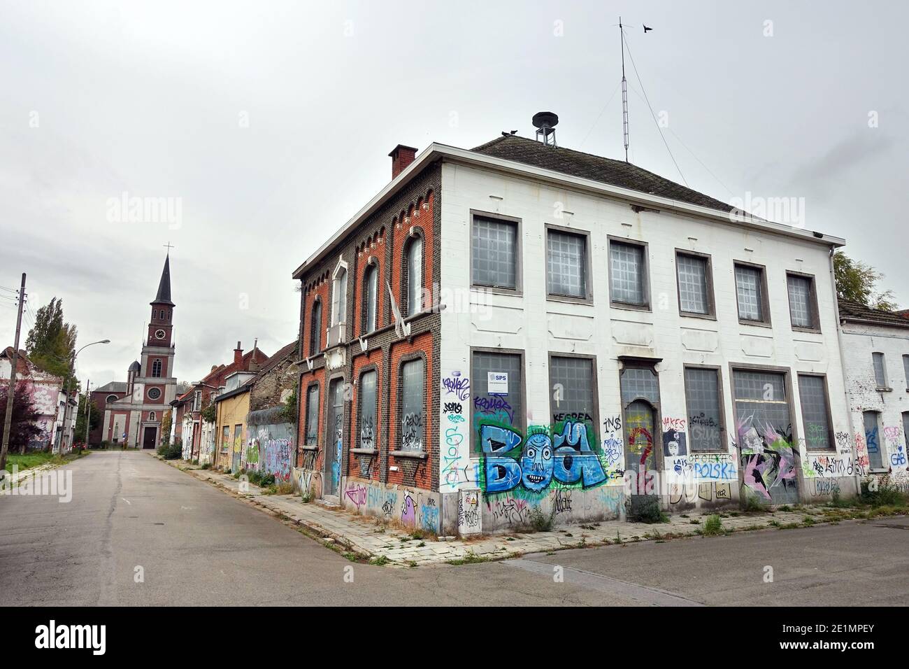 Urbex church mural painting hi-res stock photography and images - Alamy