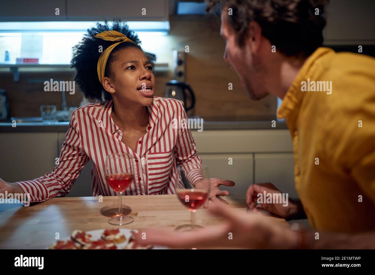 Tense situation hi-res stock photography and images - Alamy