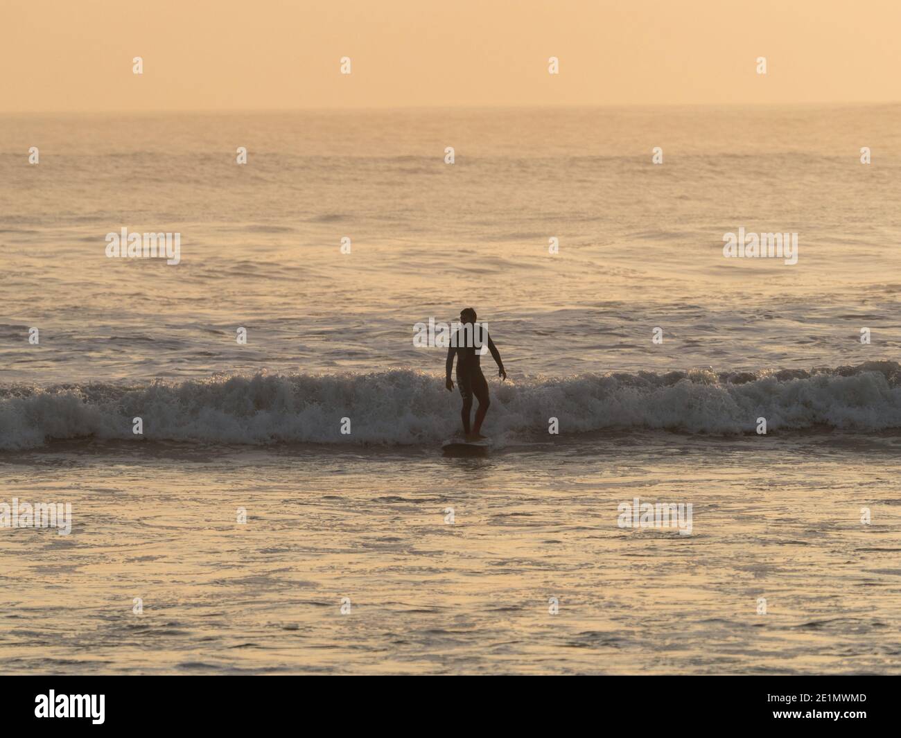 Surfing caballito de totora hi-res stock photography and images - Alamy