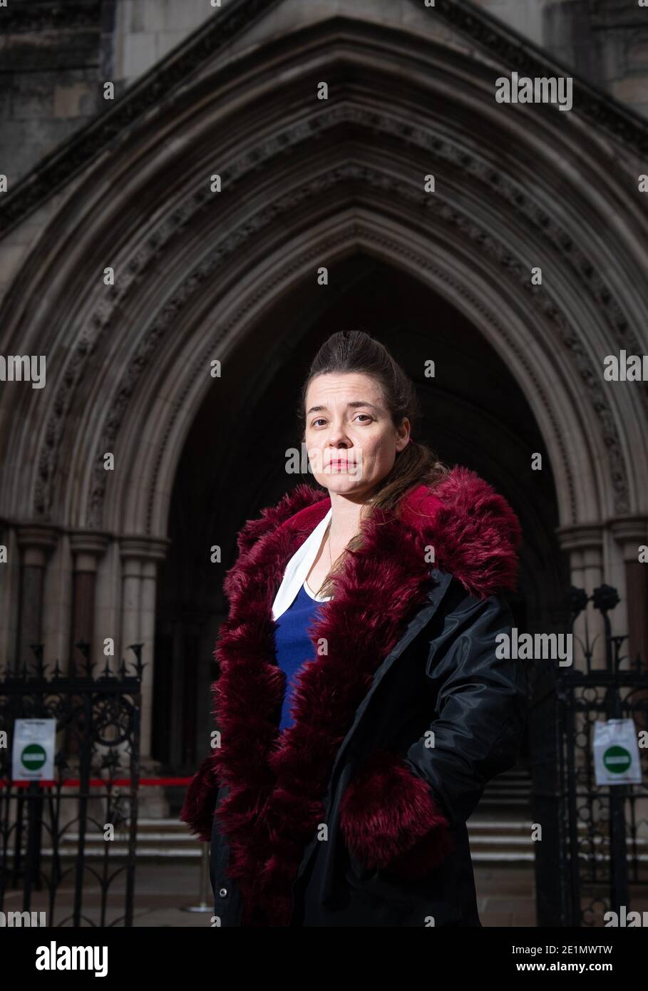 Paula Parfitt, the mother of Pippa Knight, outside the Royal Courts of ...