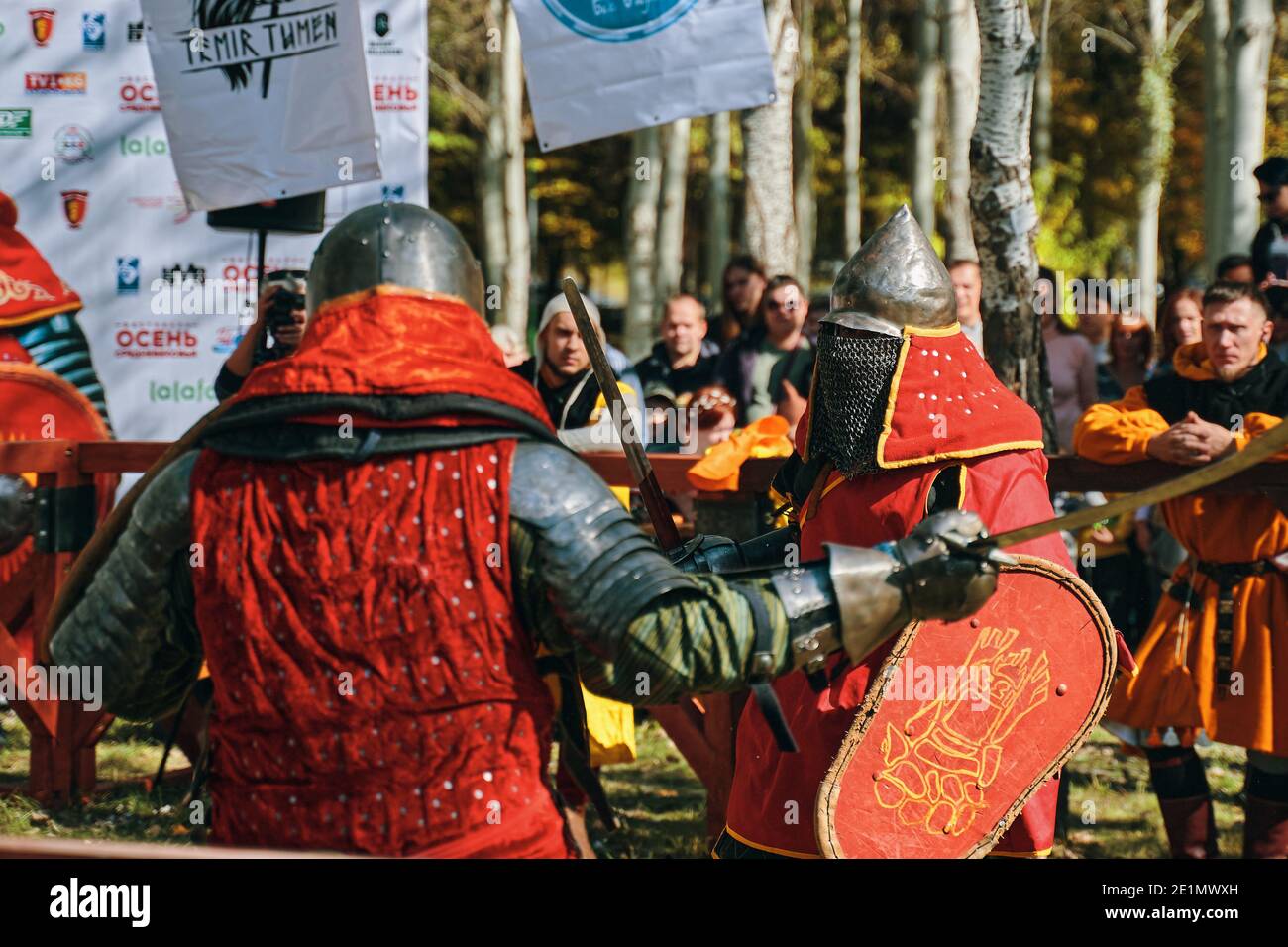Imitation of medieval battles during the festival of historical clubs ...