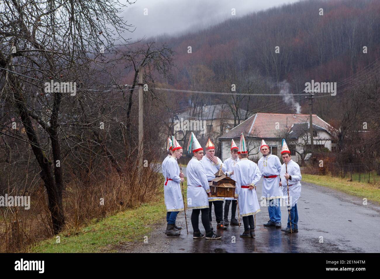 Non Exclusive: TURYCHKY, UKRAINE - JANUARY 7, 2021 - Carollers of the ...