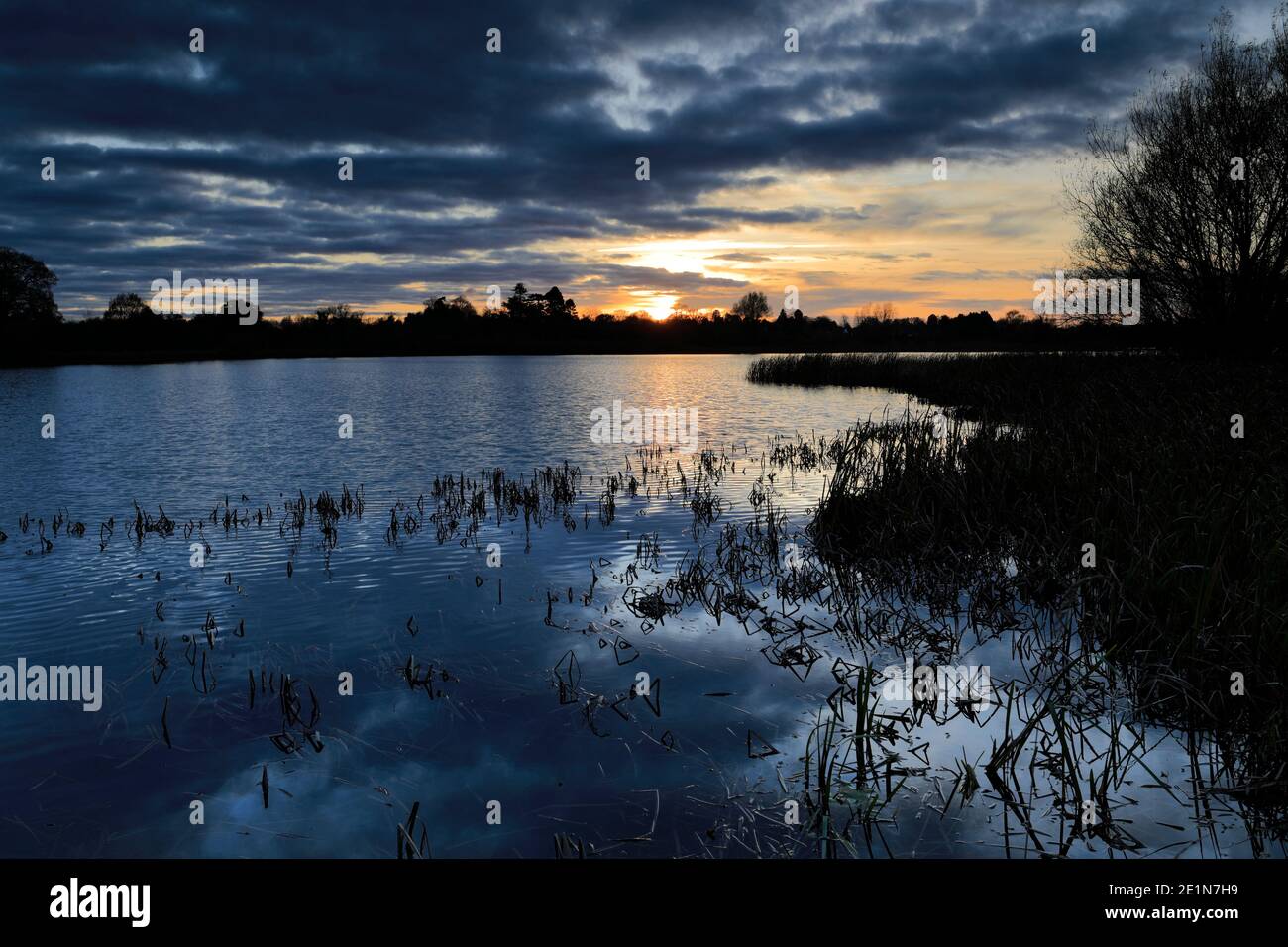 Winter sunset over Hinchingbrooke Country Park, Huntingdon town ...