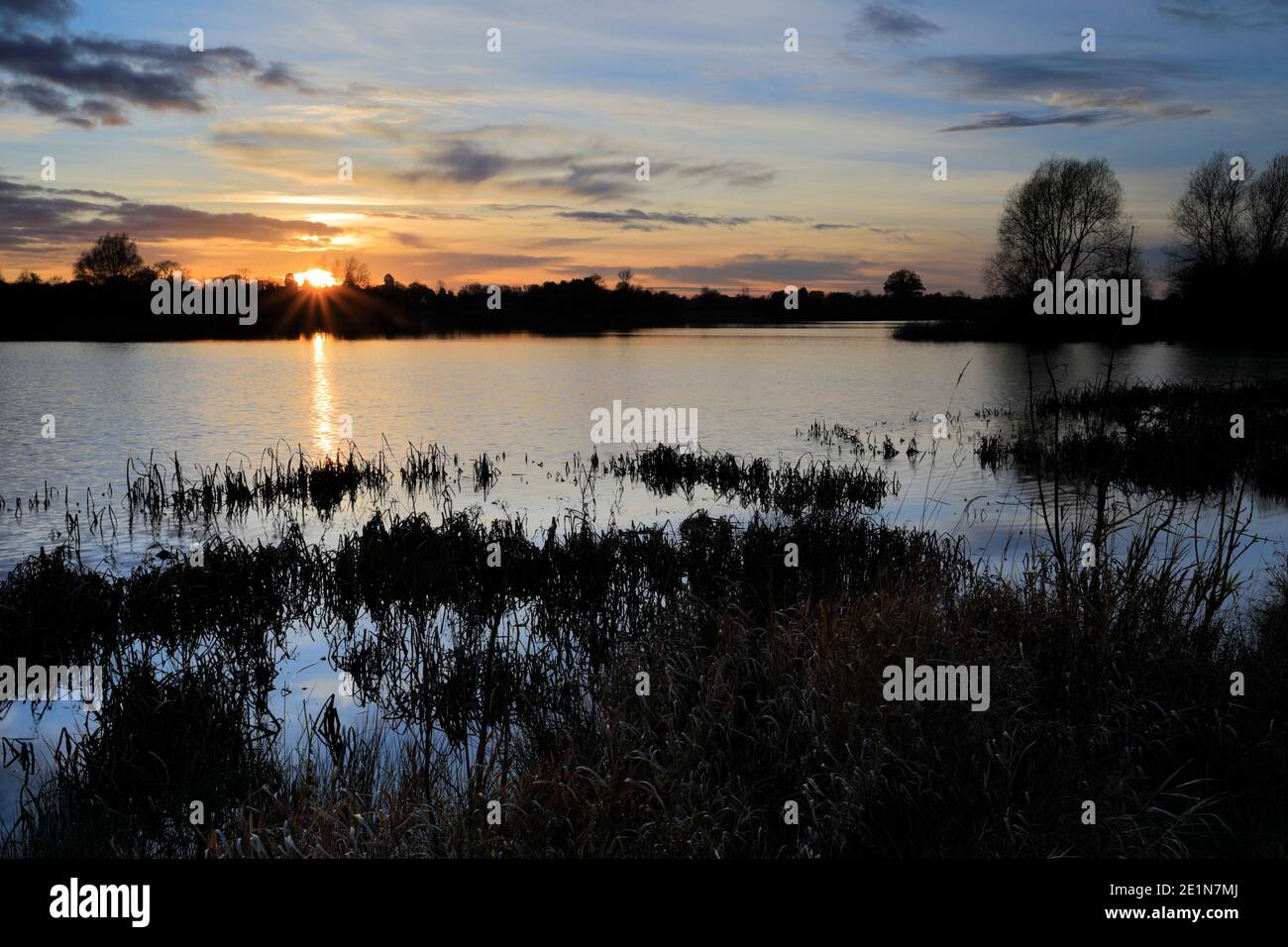 Winter sunset over Hinchingbrooke Country Park, Huntingdon town ...