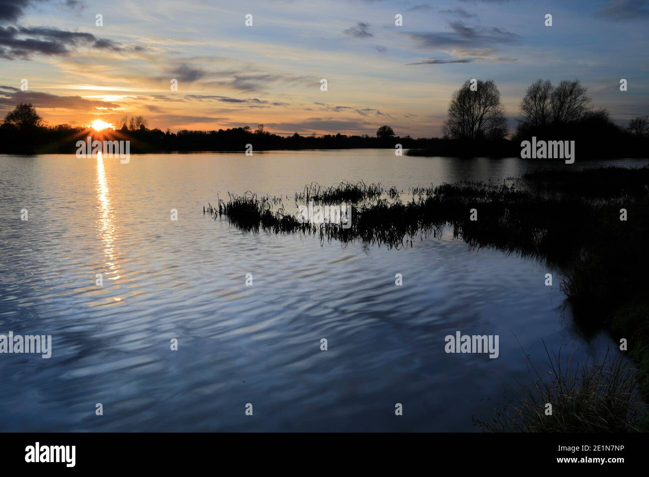 Winter sunset over Hinchingbrooke Country Park, Huntingdon town ...