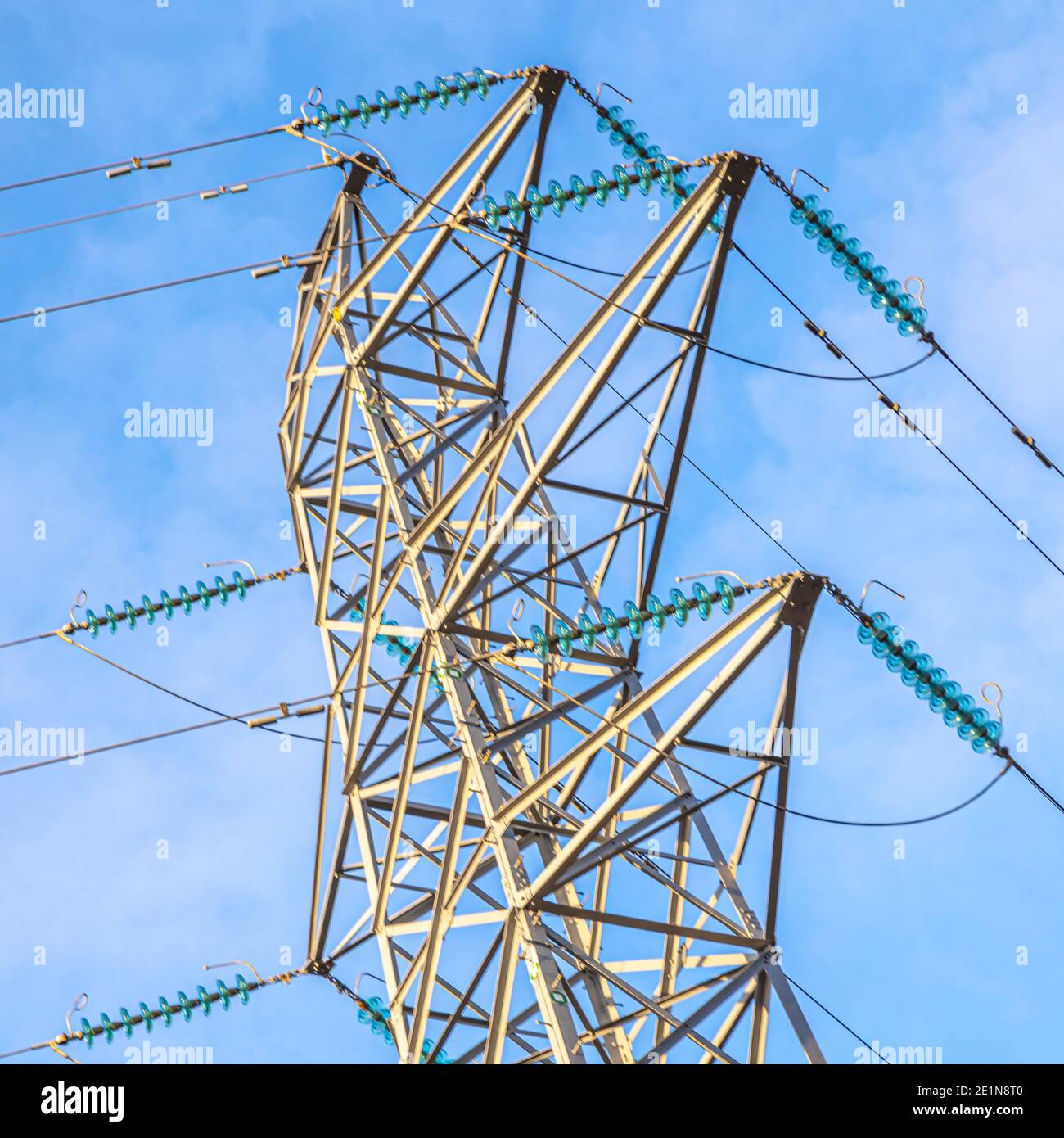Electricity pylons and overhead lines of the Transmission and ...