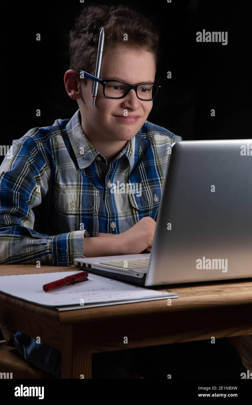 School pupil laptop hi-res stock photography and images - Alamy