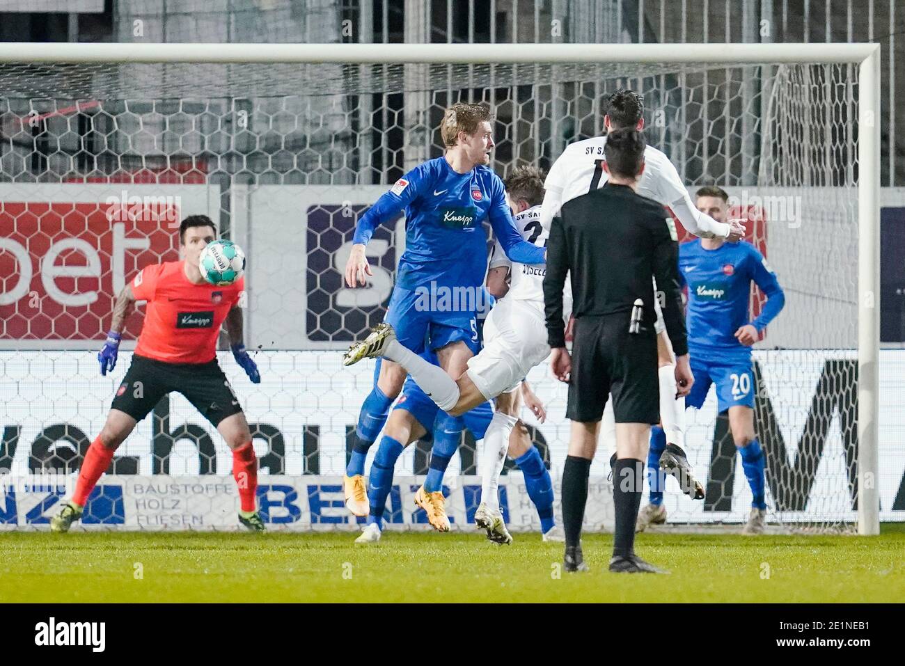 Sandhausen, Germany. 08th Jan, 2021. Football: 2. Bundesliga, SV ...