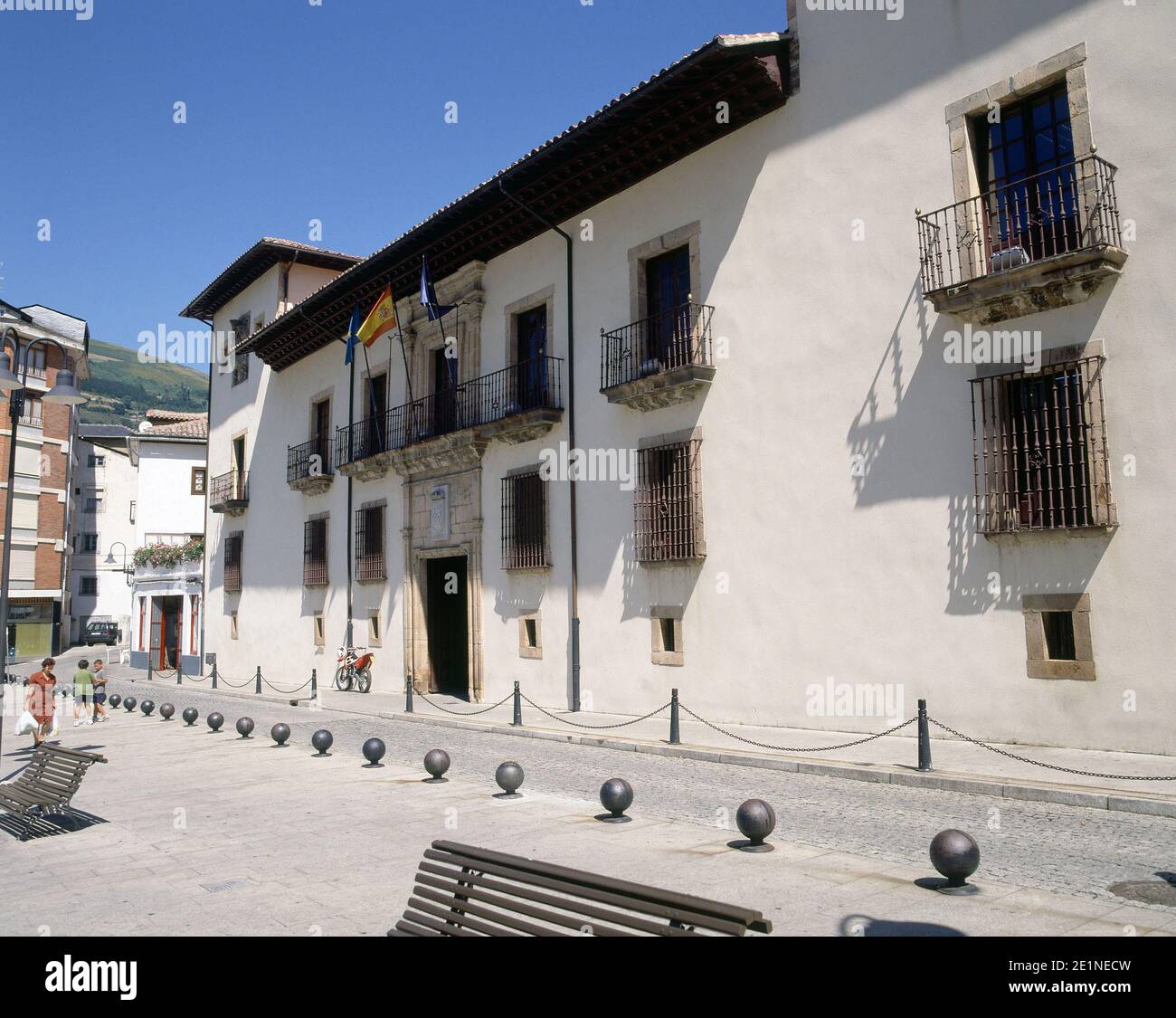 CASA CONSISTORIAL - ANTIGUO PALACIO DE LOS CONDES DE TORENO - SIGLO ...