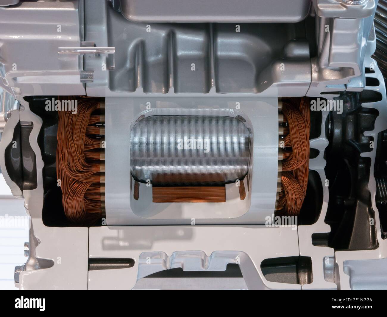 Cutting view of engine and transmission of automobile Stock Photo - Alamy