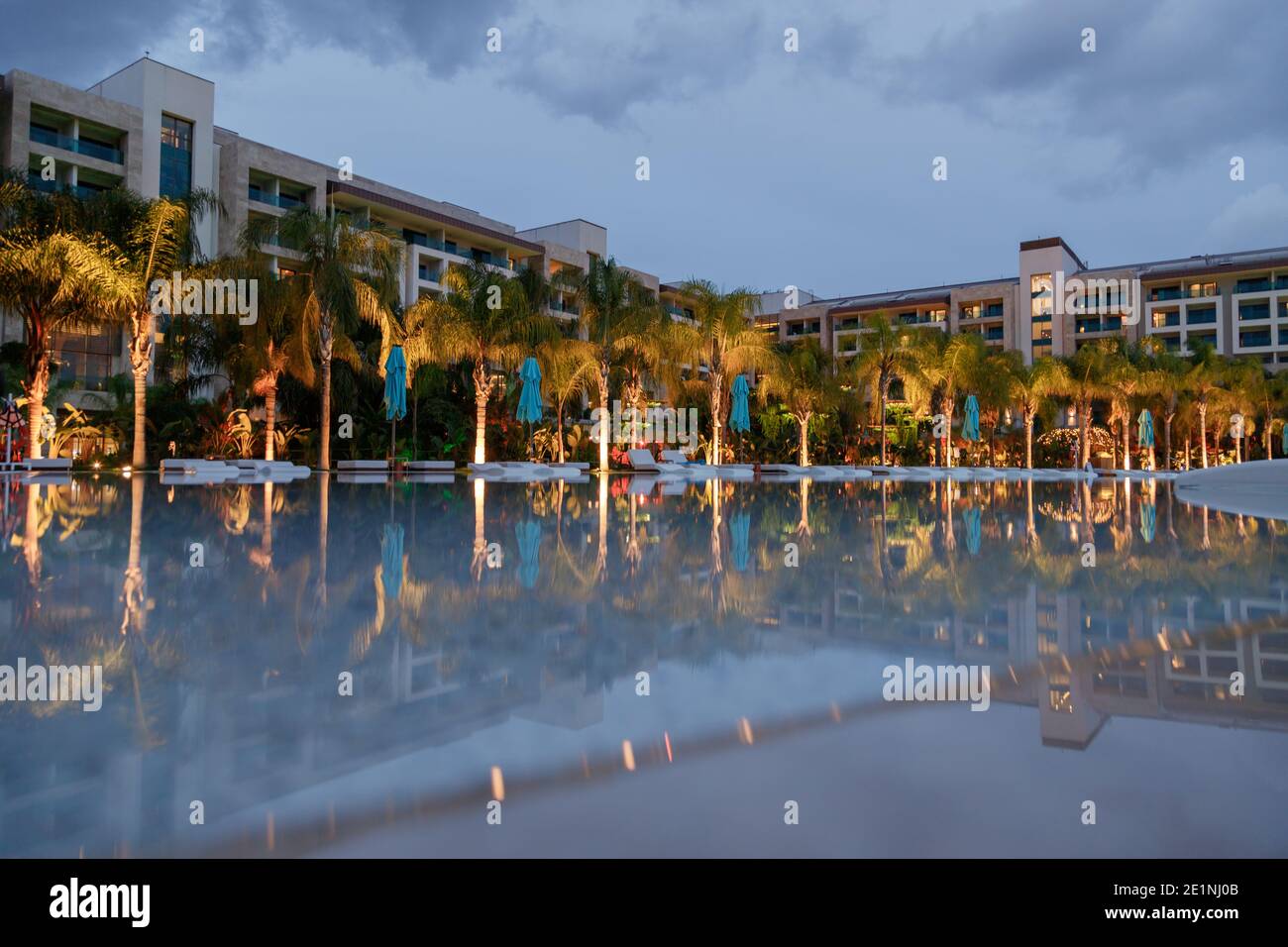 Modern spa resort building hi-res stock photography and images - Alamy