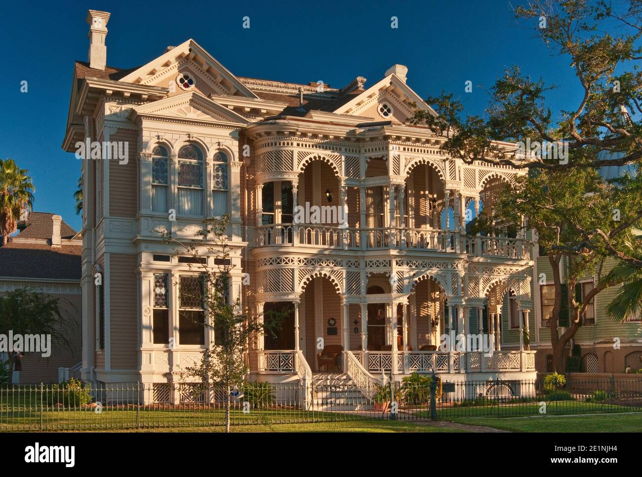 Built 1887 victorian homes hi-res stock photography and images - Alamy