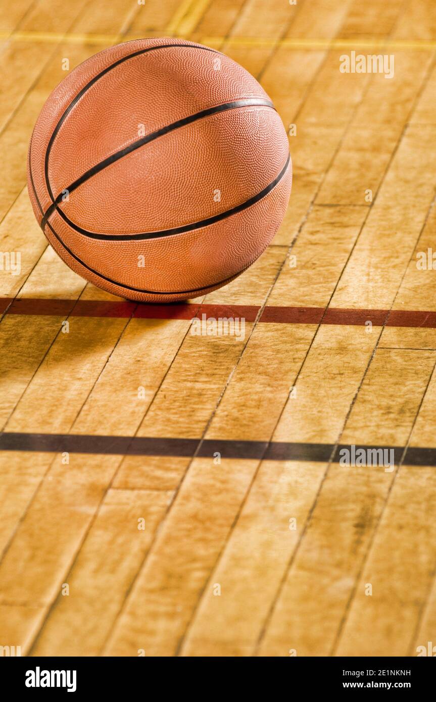 Close up basketball dribble hi-res stock photography and images - Alamy