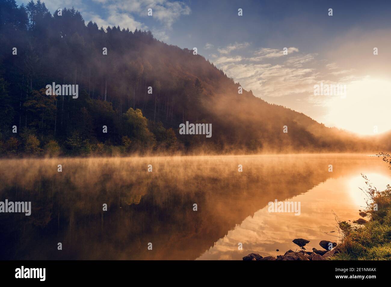 Saar loop in fog hi-res stock photography and images - Alamy