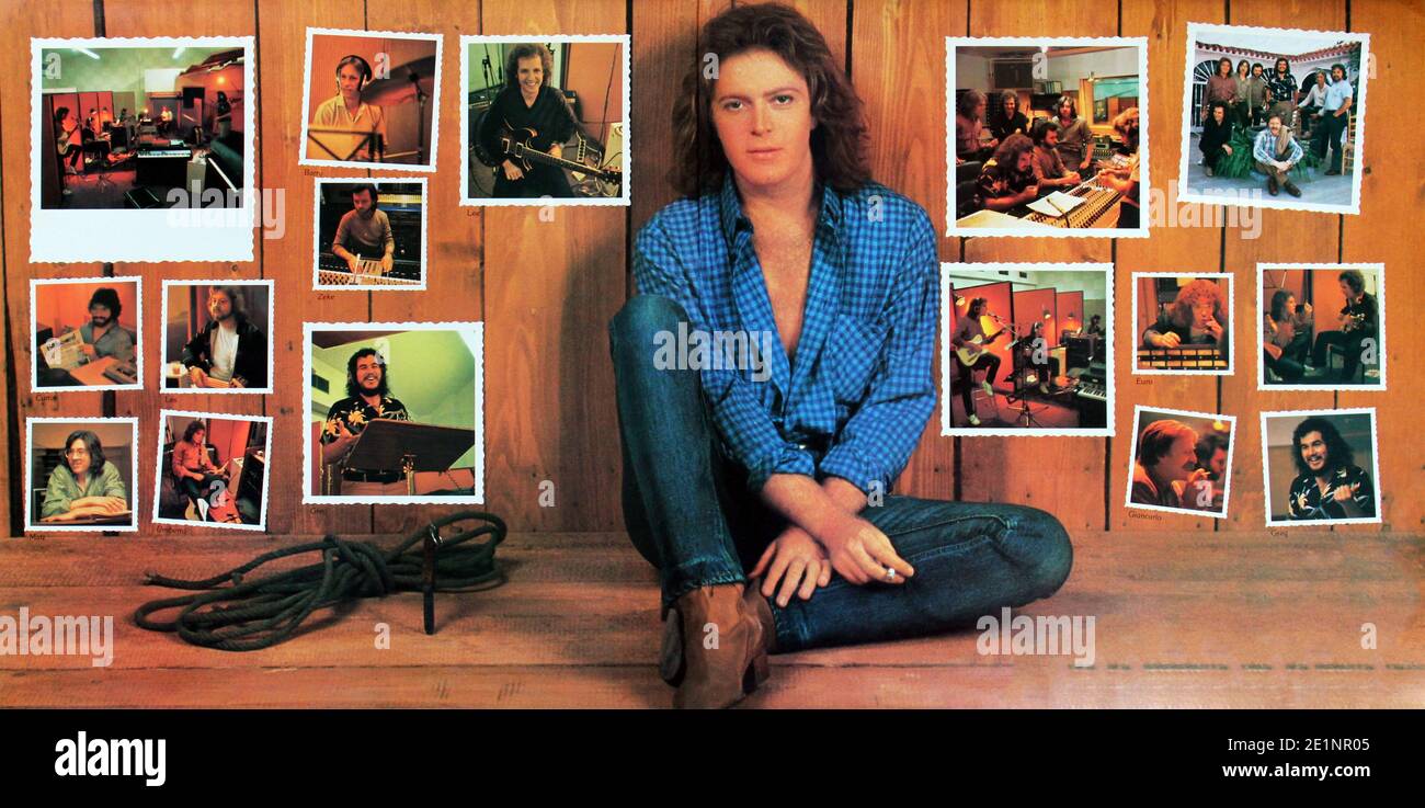 Record total hi-res stock photography and images - Alamy