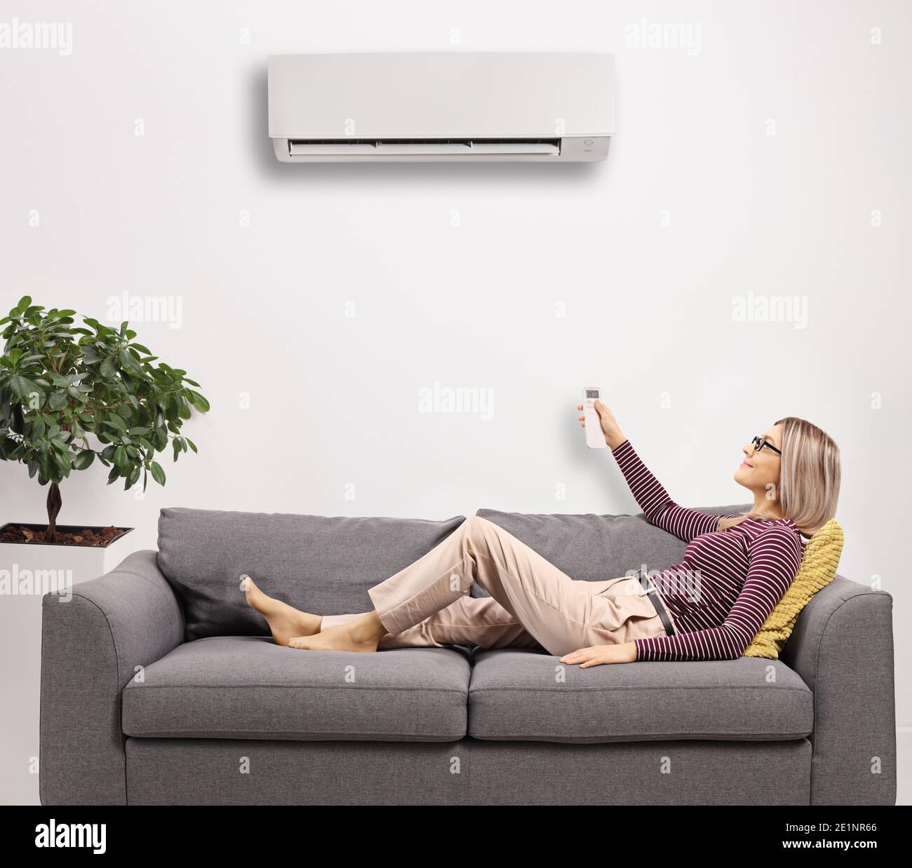 Air conditioner control hi-res stock photography and images - Alamy