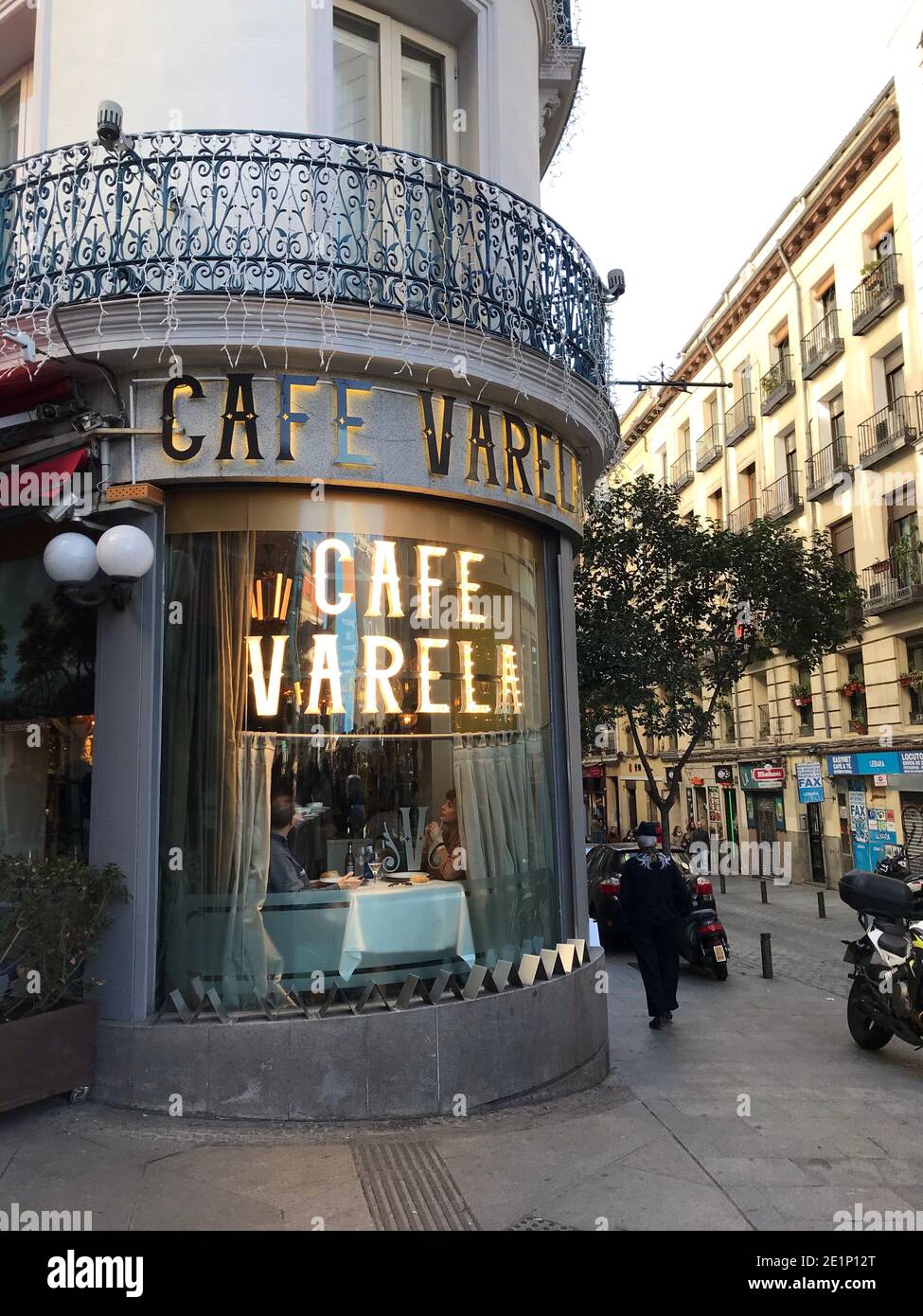 Outside a cafe in Madrid, Spain Stock Photo - Alamy
