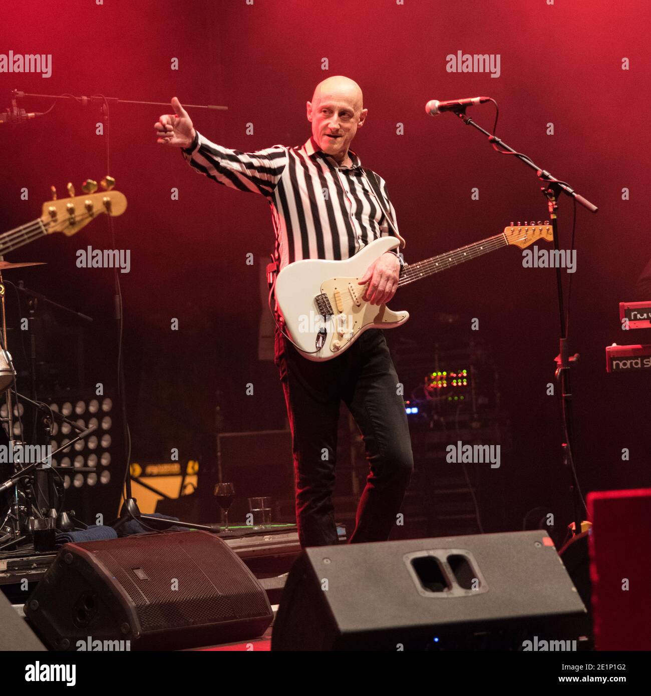 Singer spanish group hi-res stock photography and images - Alamy