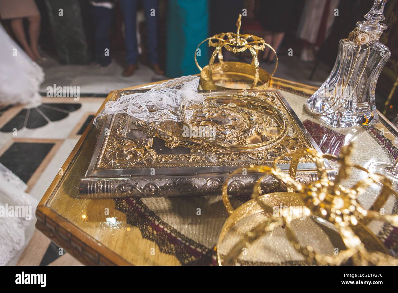 Christian relligion hi-res stock photography and images - Alamy