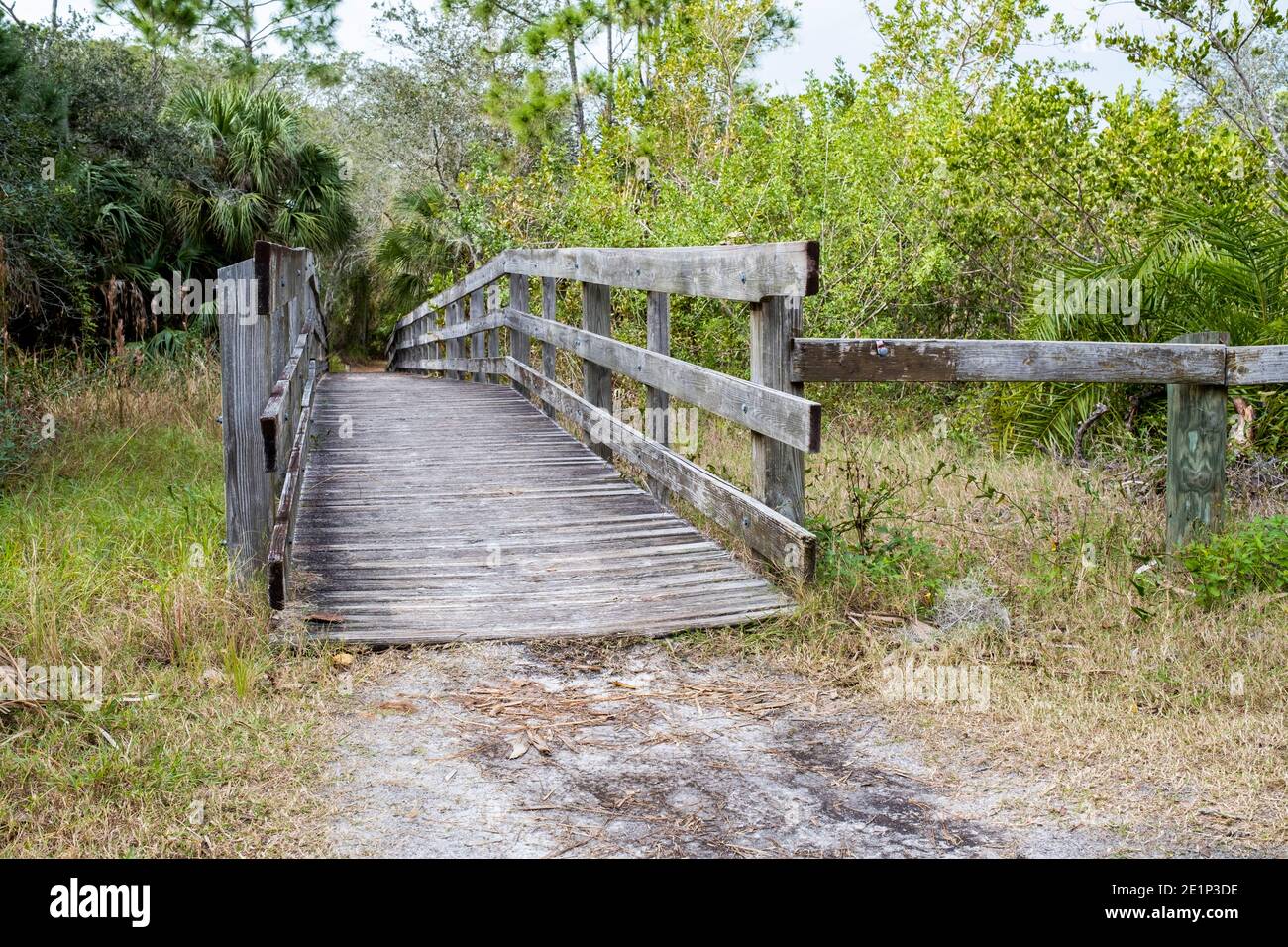 Boardwalk vista hi-res stock photography and images - Alamy