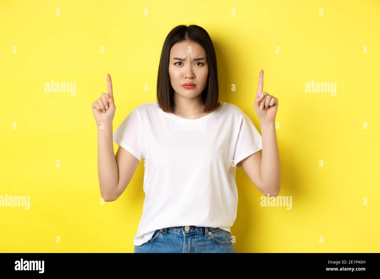 Beauty and fashion concept. Beautiful asian woman in white t-shirt ...