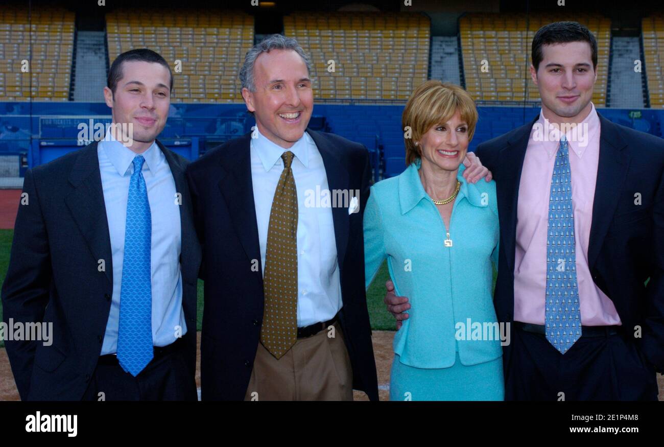 Frank mccourt and jamie mccourt hi-res stock photography and images - Alamy