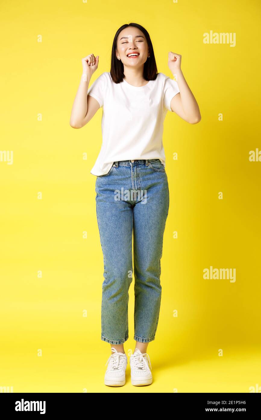 Portrait young japanese woman shouting hi-res stock photography and ...