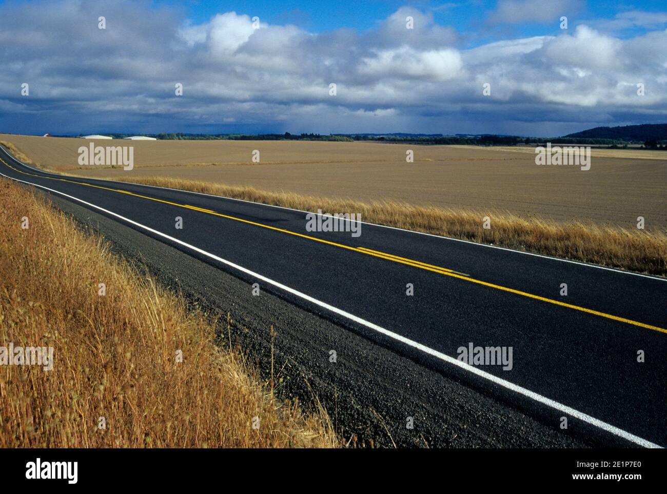 Airlie road hi-res stock photography and images - Alamy