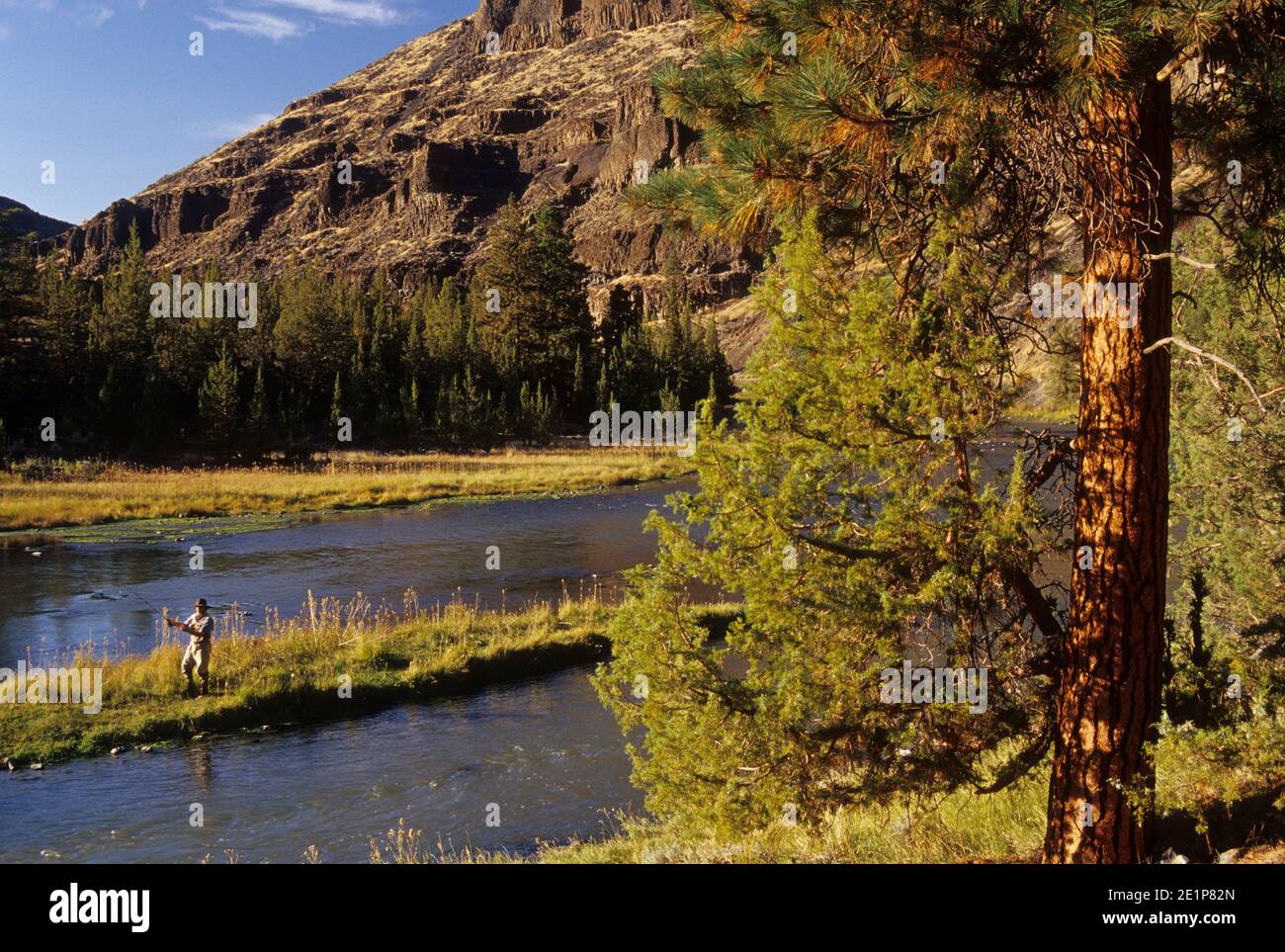 Fishing in Crooked River canyon, Crooked Wild and Scenic River, Lower ...