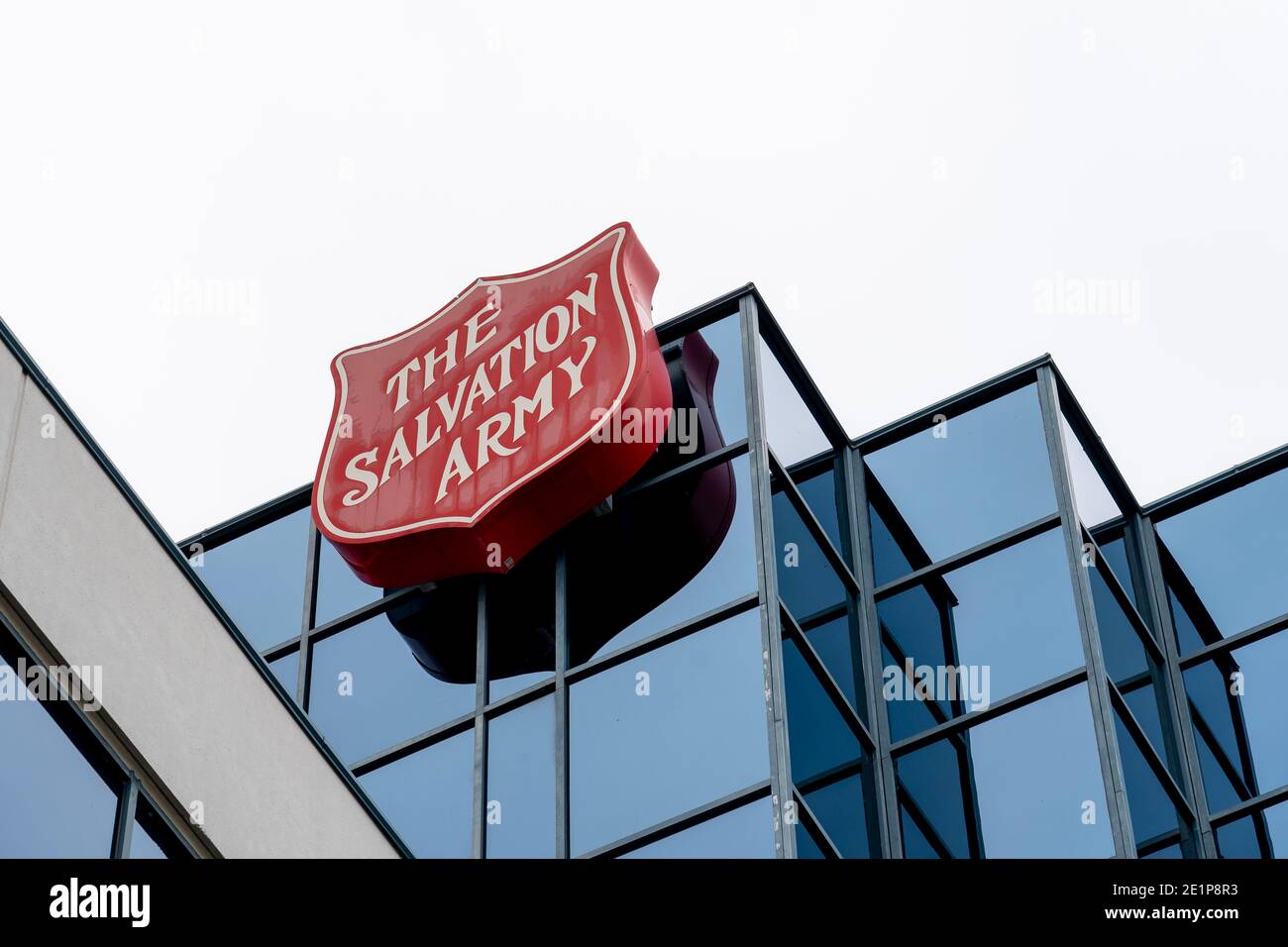 Salvation army logo hi-res stock photography and images - Alamy