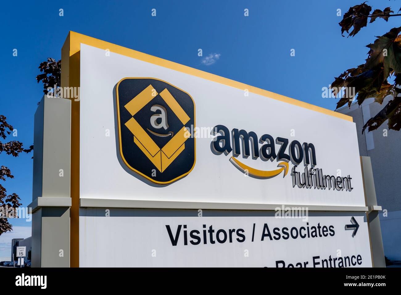 Fulfillment center hi-res stock photography and images - Alamy