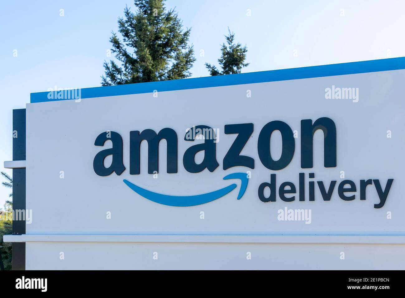 Amazon signage hi-res stock photography and images - Alamy