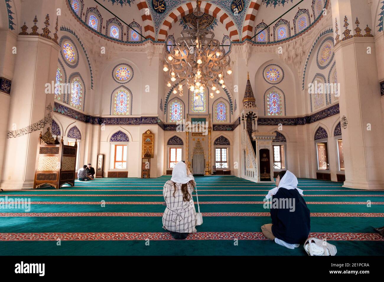 Yoyogi Uehara, Japan. 8th Mar, 2019. Japanese women cover their heads ...