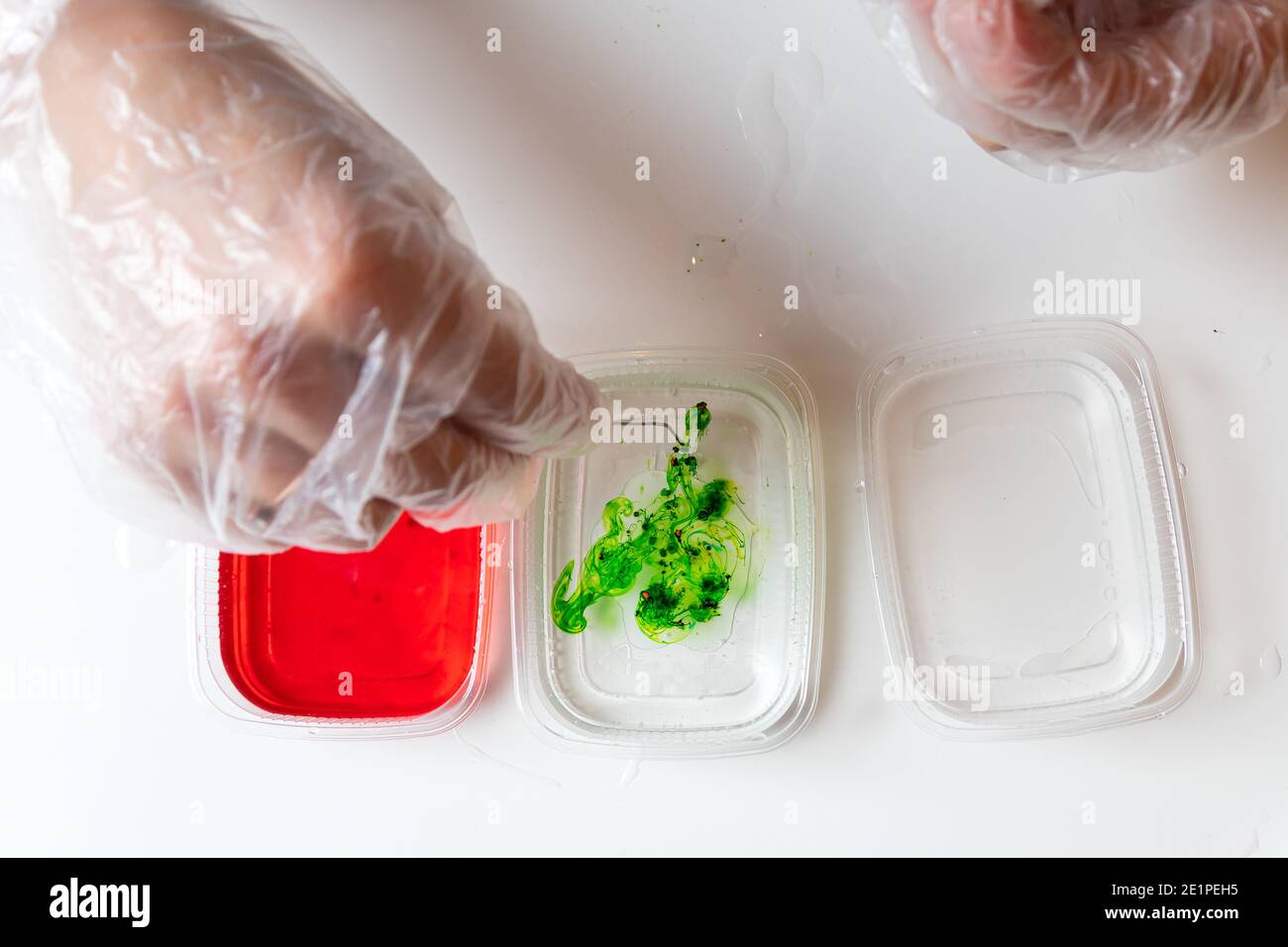 Green chemistry reaction formula hi-res stock photography and images ...