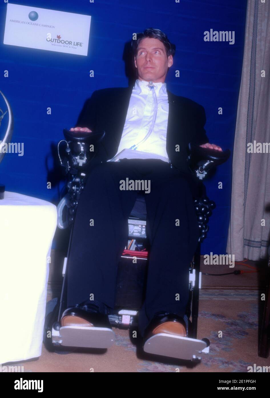 Beverly Hills, California, USA 30th April 1996 Actor Christopher Reeve ...