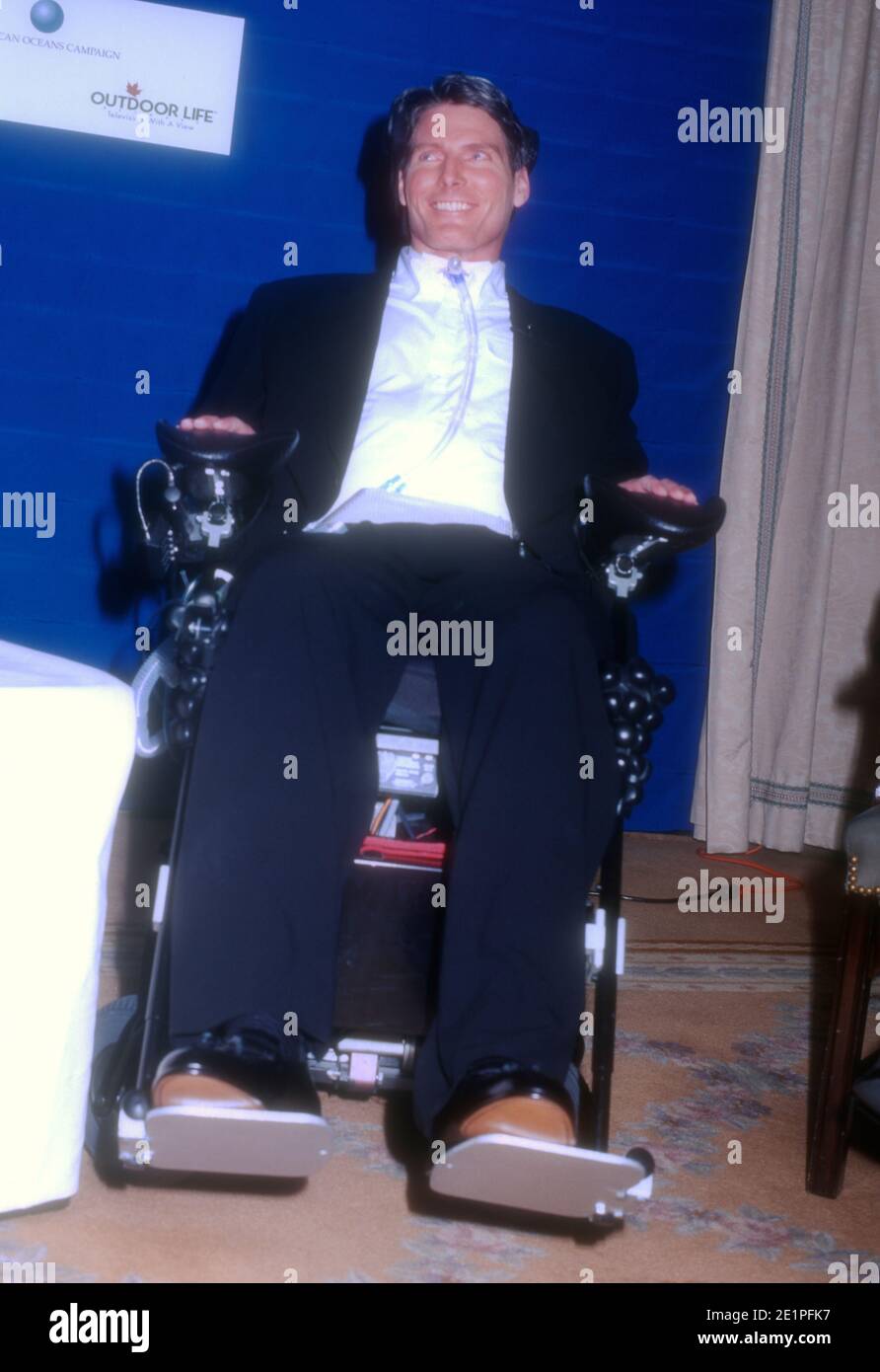 Beverly Hills, California, USA 30th April 1996 Actor Christopher Reeve ...
