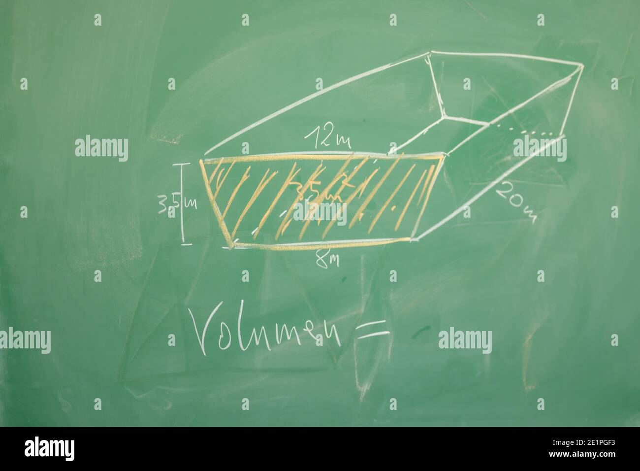 Diagrammatic drawing showing the volume of a container hand drawn in ...