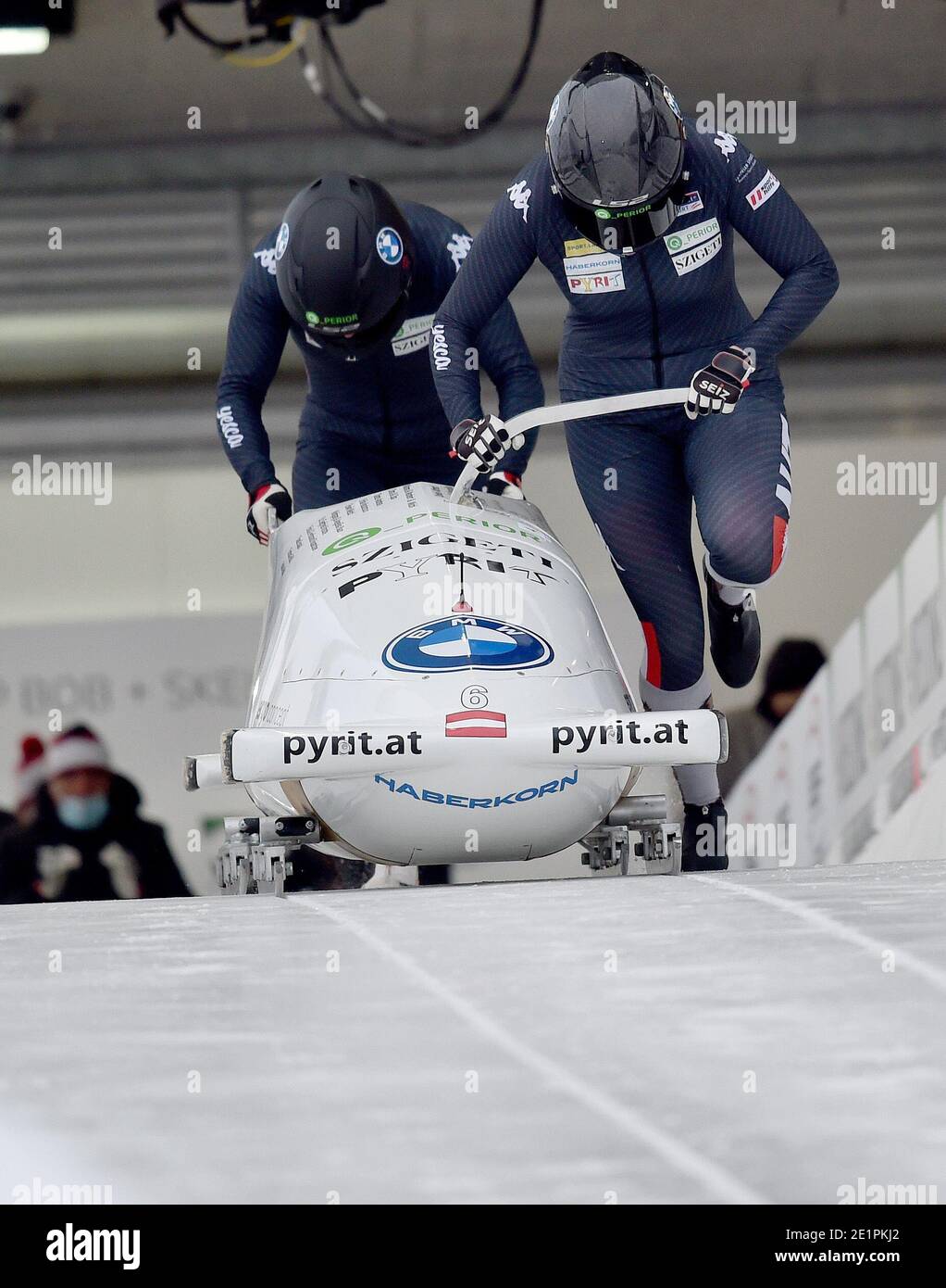 Winterberg, Germany. 09th Jan, 2021. Bobsleigh: World Cup, two-man ...