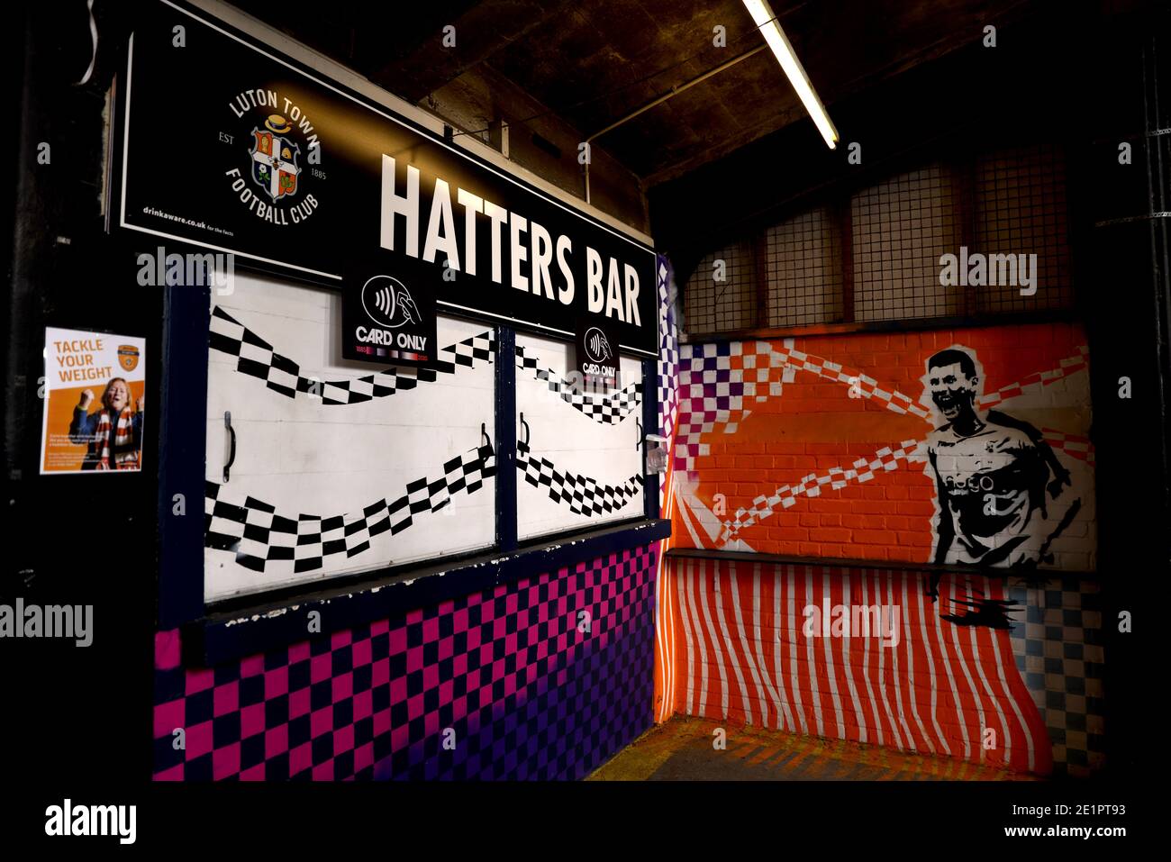 Hatters bar hi-res stock photography and images - Alamy