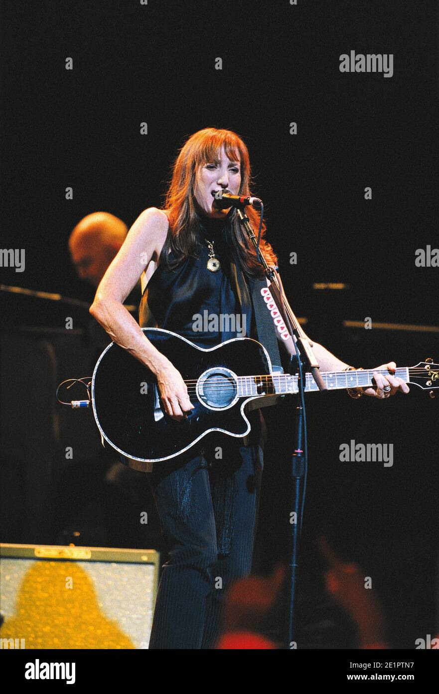 Bruce Springsteen and the E Street band in concert at Wembley Arena ...