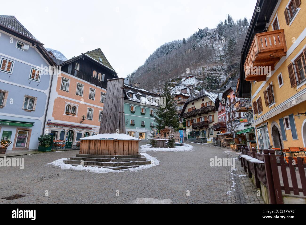 hallstatt, austria, 08 jan 2021, main square in the old town Stock ...