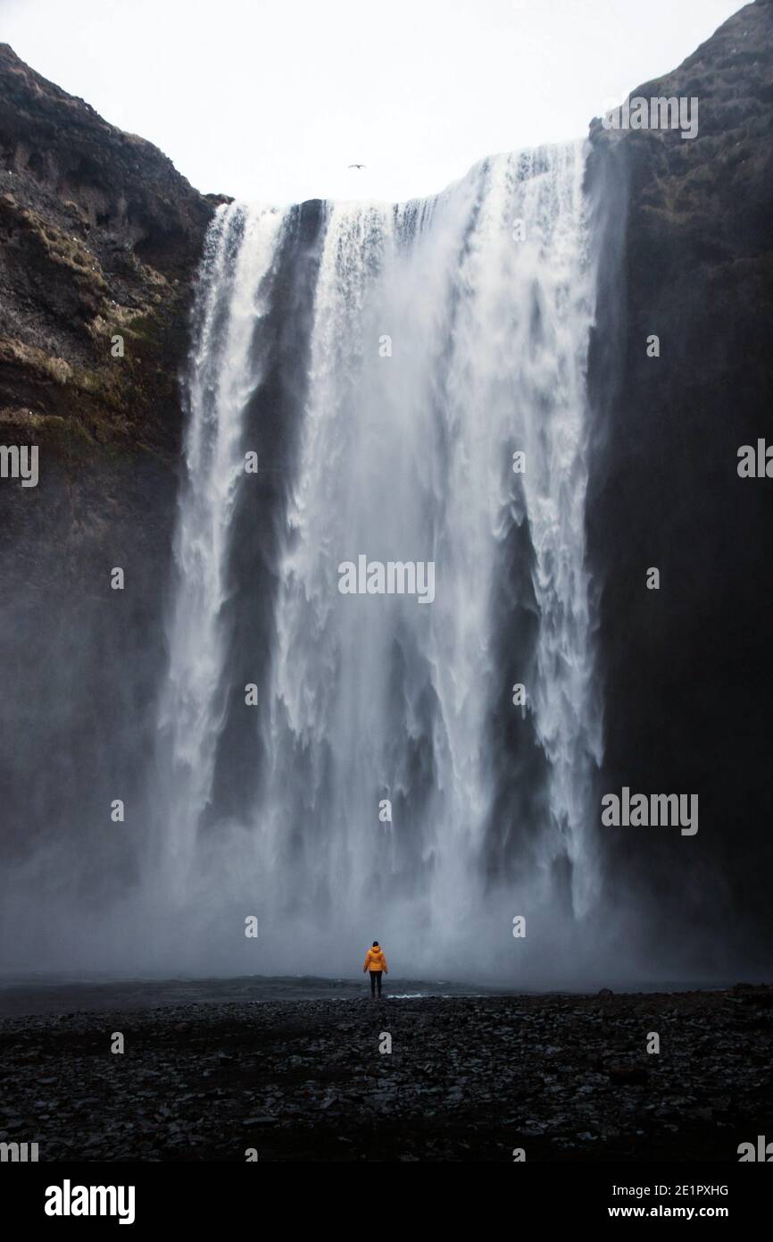 Panoramic view of famous wide Skogafoss cliff waterfall Skoga river ...