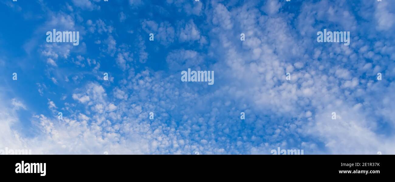 Blue clean sky with white picturesque clouds background. Banner Stock ...
