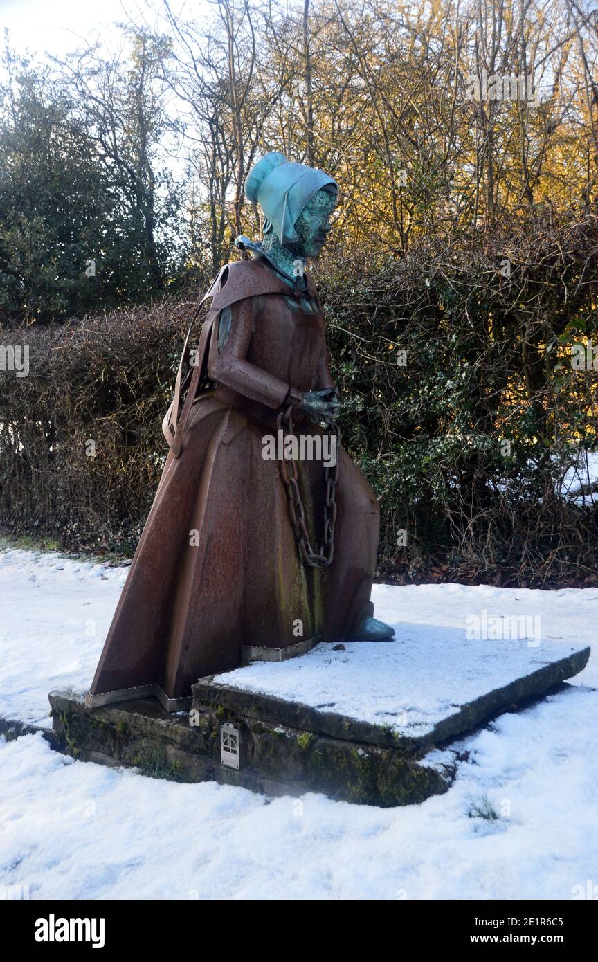 Statue of Alice Nutter one of the Pendle Witches on route to be tried ...