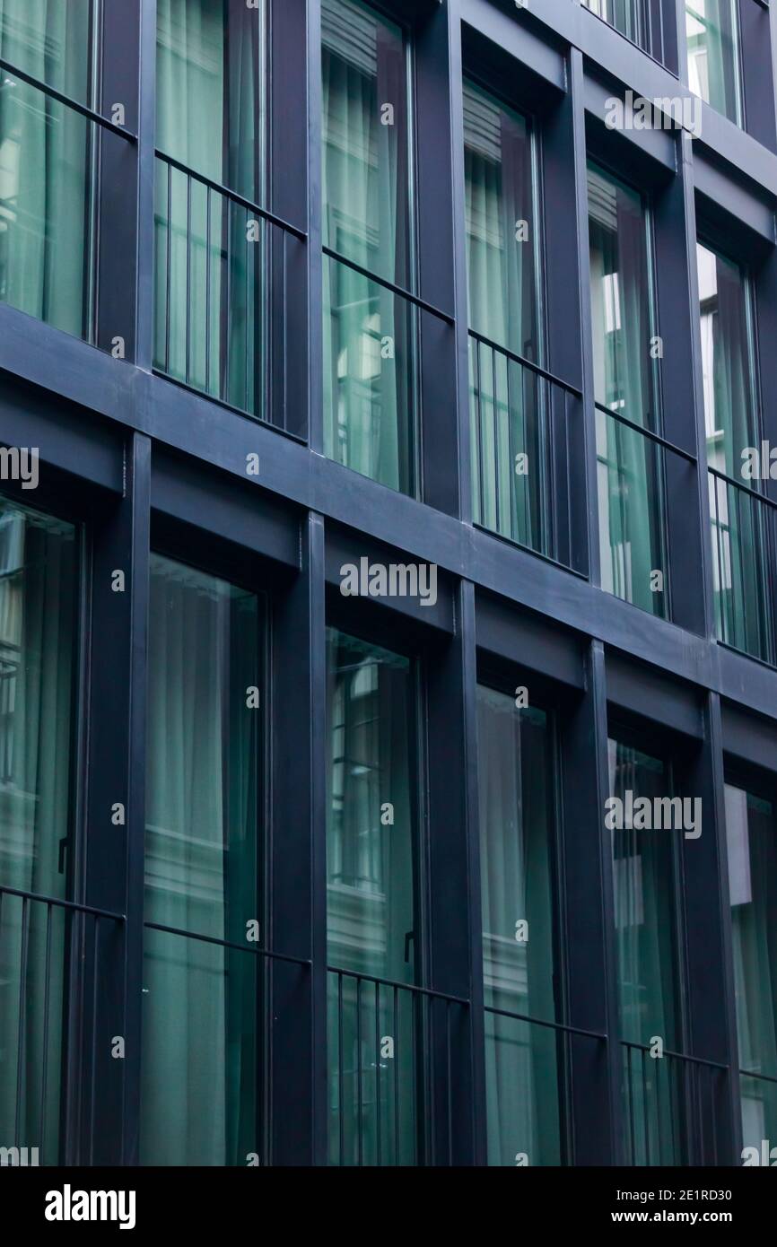 Management structures structure hi-res stock photography and images - Alamy