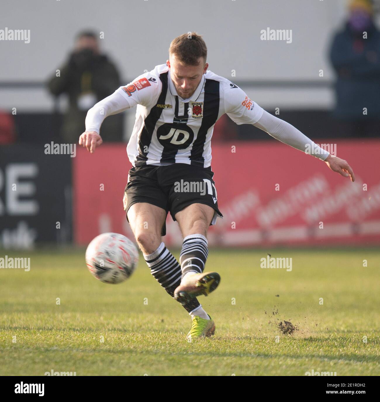 Elliot newby hi-res stock photography and images - Alamy